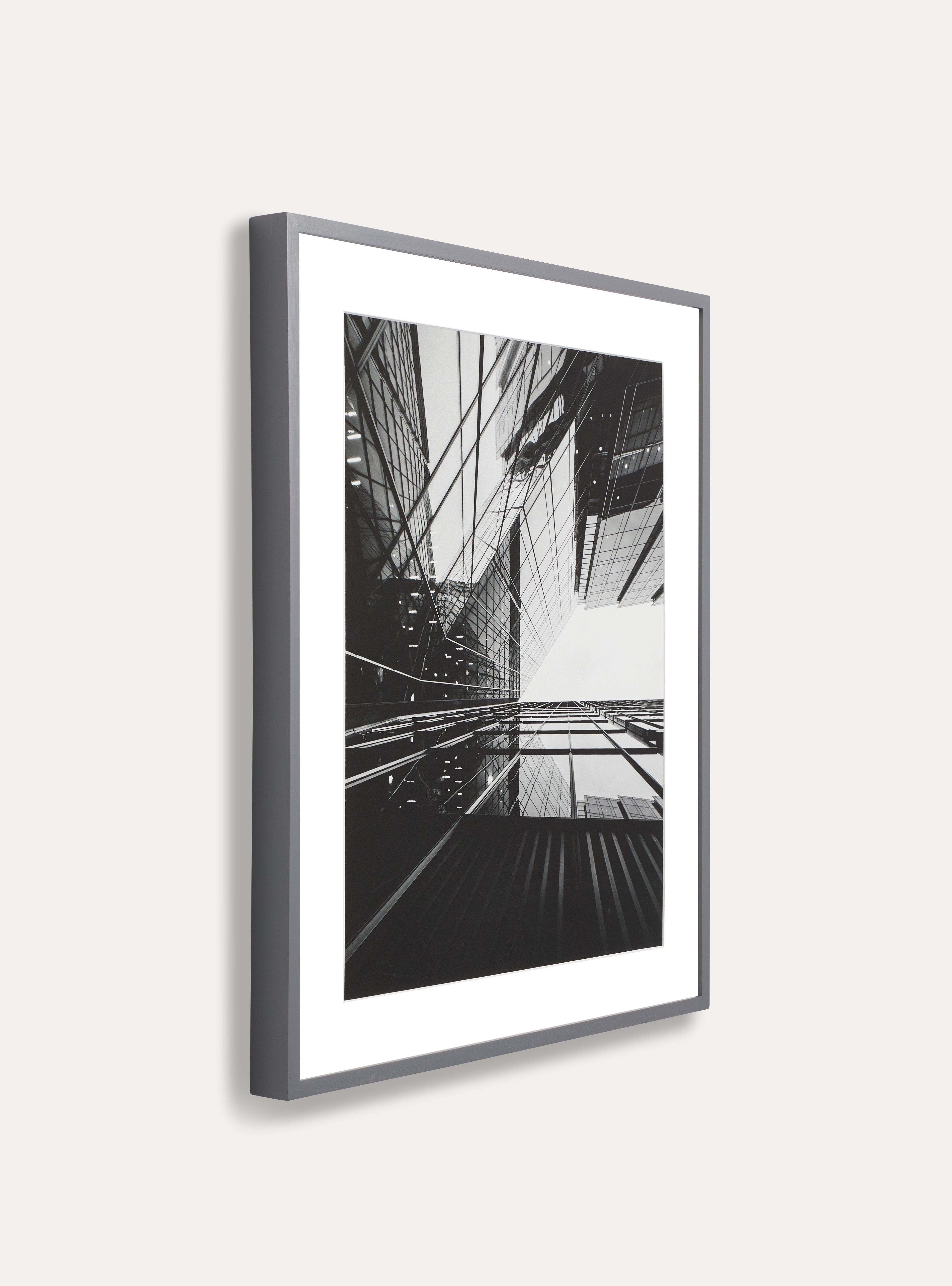 Gray Slender Gallery Maple – Skyframe